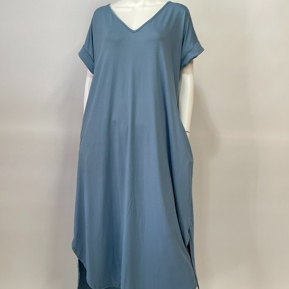 entro | Dresses | Entro Short Sleeve Blue Pocket Maxi Dress | Poshmark